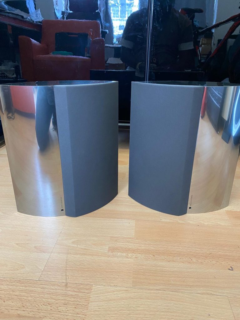 Bang & Olufsen BeoLab 4000 MK2 Active Loudspeakers in Grey | SkynnexAV