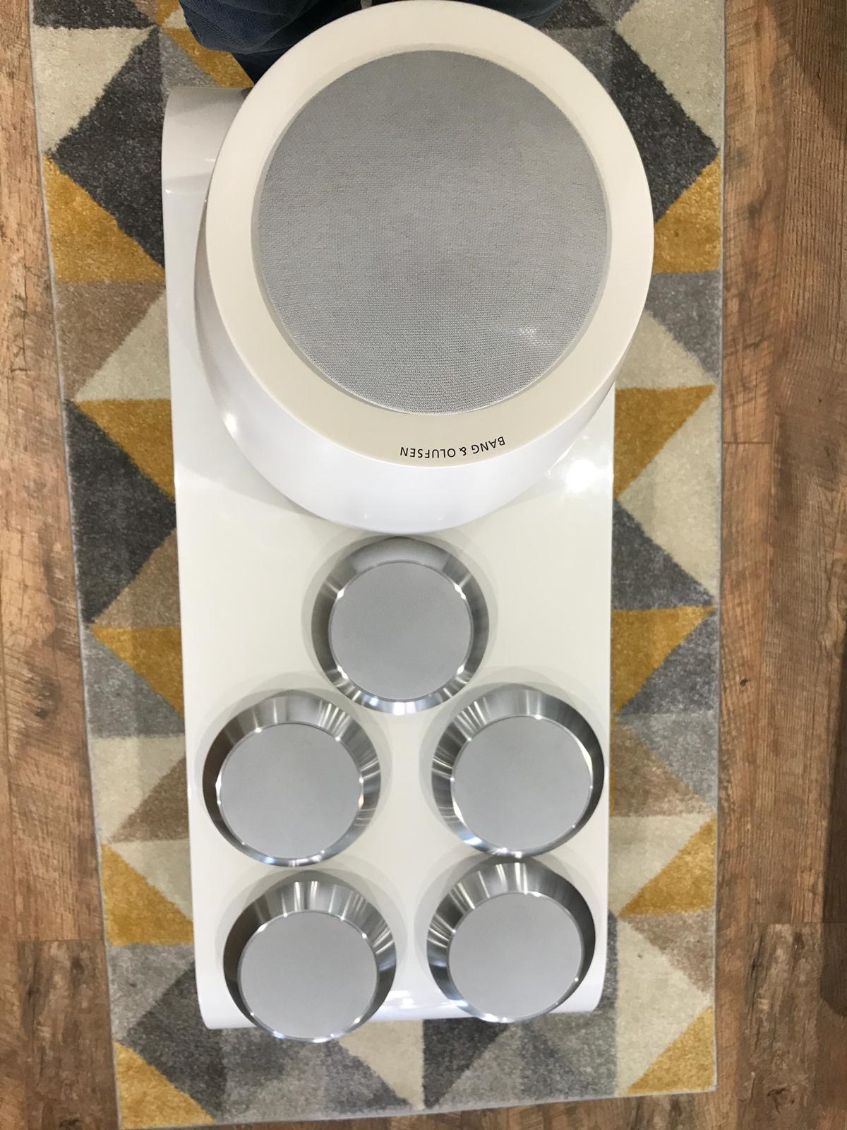 Bang & Olufsen BeoLab 14 with Wall Bracket | SkynnexAV