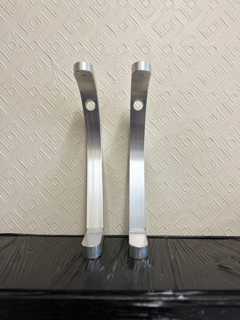 Beolab 3 celling bracket | SkynnexAV