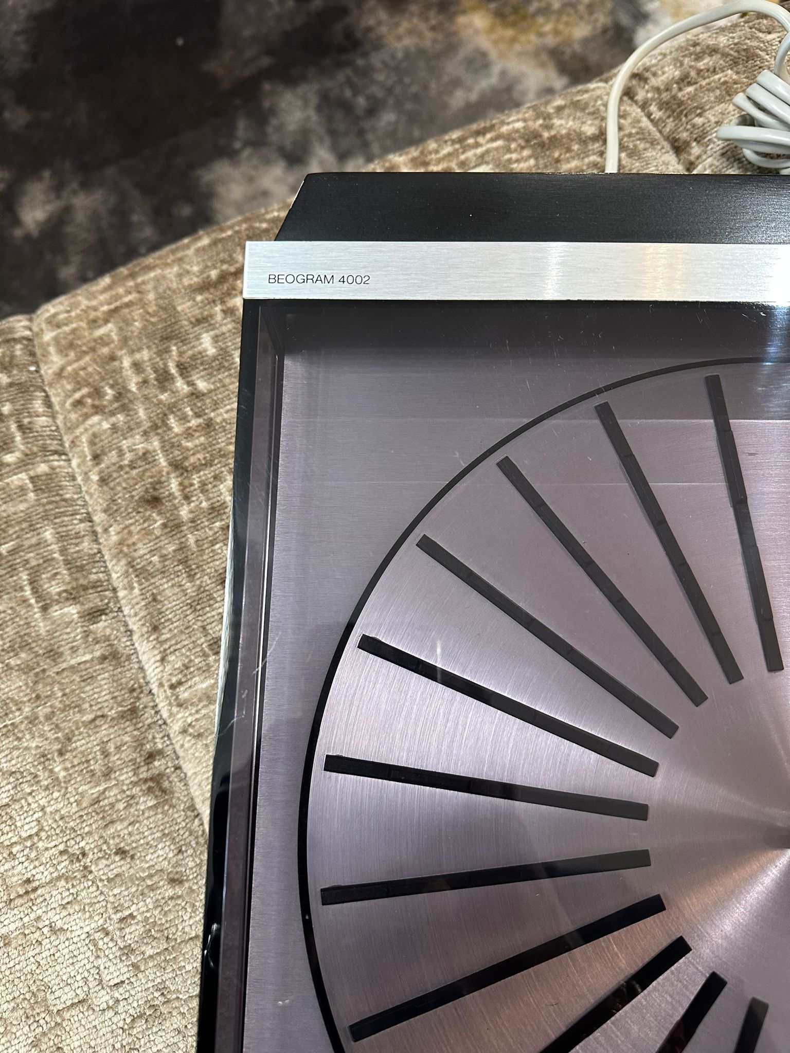 Bang & Olufsen Beogram 4002 Turntable - Fully Refurbished | SkynnexAV