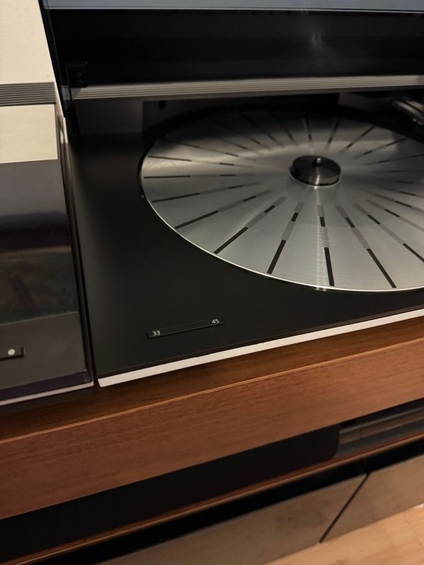 Bang & Olufsen Beogram 4500 with MMC 4 Cartridge | SkynnexAV
